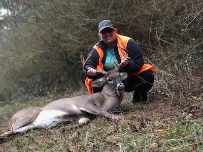 Mollie's First Buck! | Outdoors | Before It's News