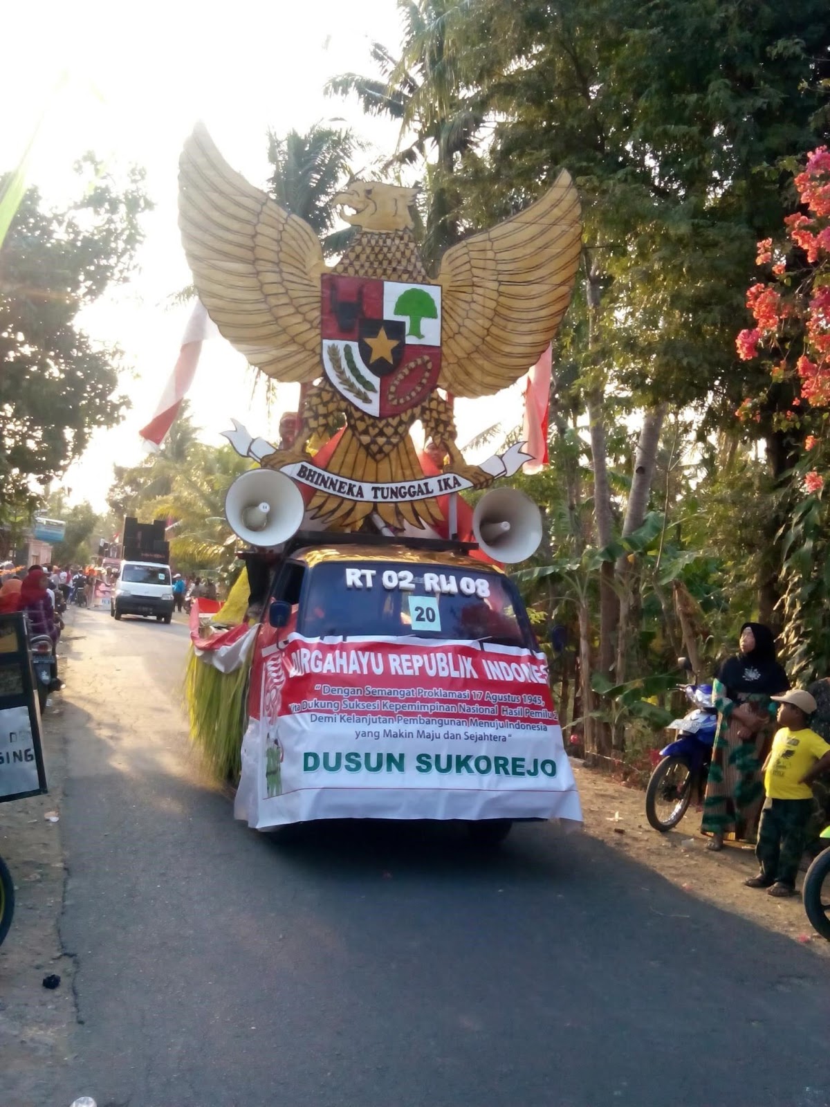 √ Kumpulan Foto Karnaval 17 Agustus Paling Unik