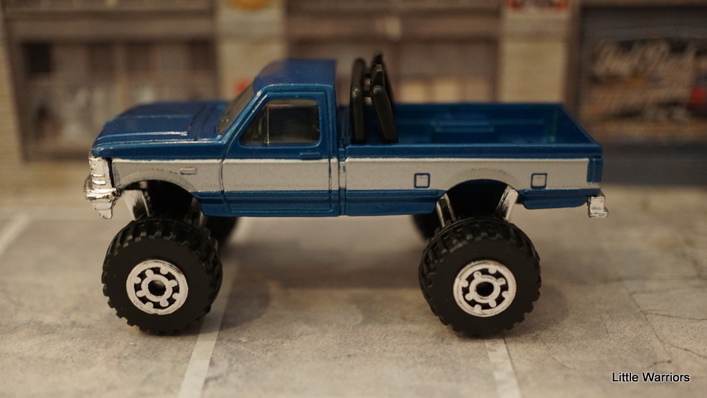 Little Warriors: Two Matchbox Ford F-150 4X4 pickups (MB248)