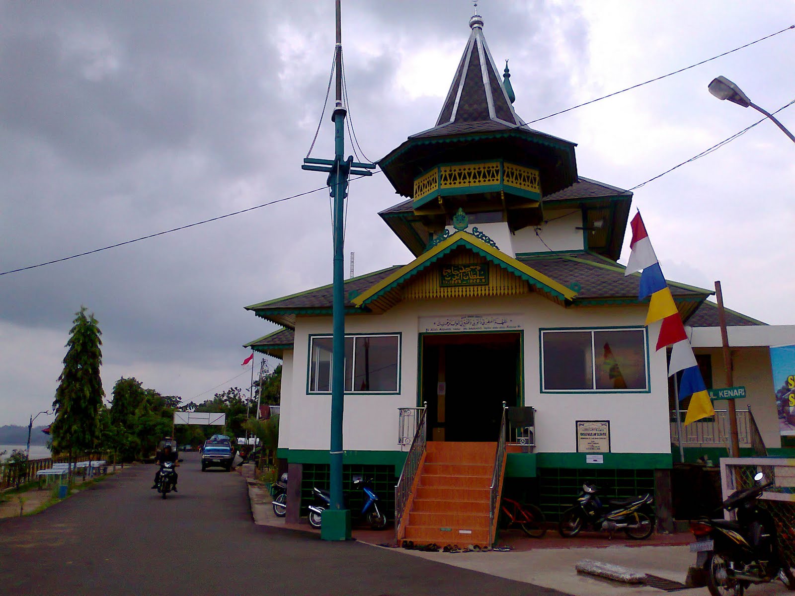 Pelaihari Ulun: Singgah Sebentar di Kota Sanggau Kalbar