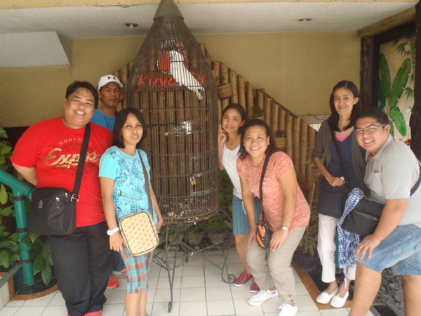 We Put Pictures Into Reality: Heavy Lunch at Kuya Ed Restaurant, Davao City