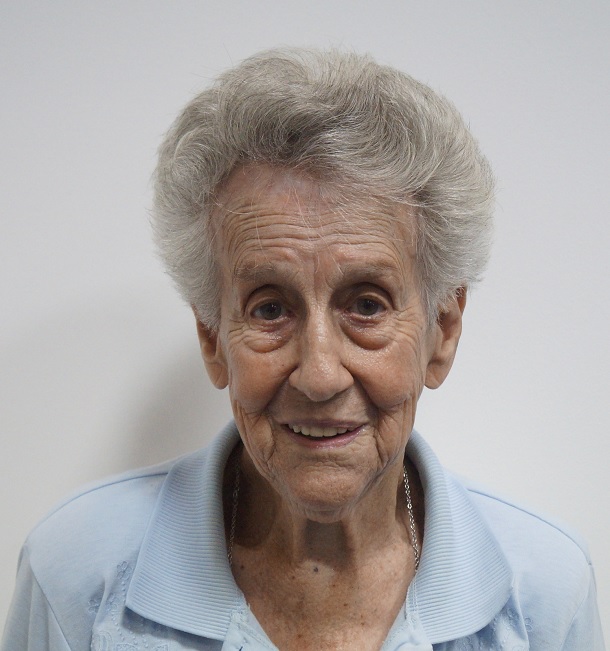 Fraser Coast Libraries Local History Blog: Donna Suter - Community ...