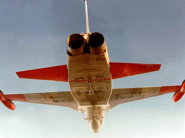 nhungdoicanh: Canadair CF-5/CF-116 Freedom Fighter