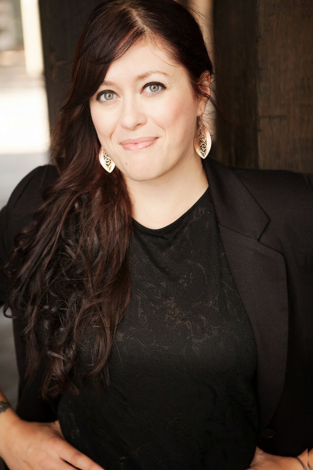 Got More Books: Vice and Between Here and The Horizon by Callie Hart ...