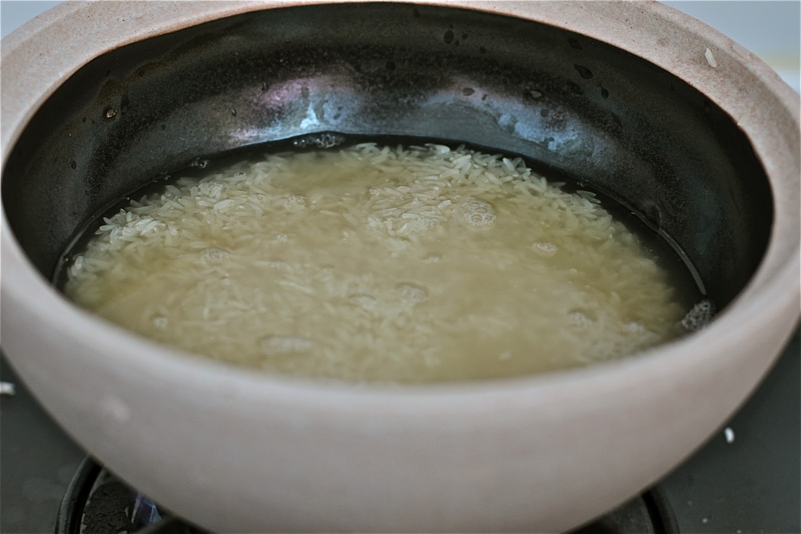 Extra Virgin Chef: Chinese Claypot Rice - All Credit to the Clay