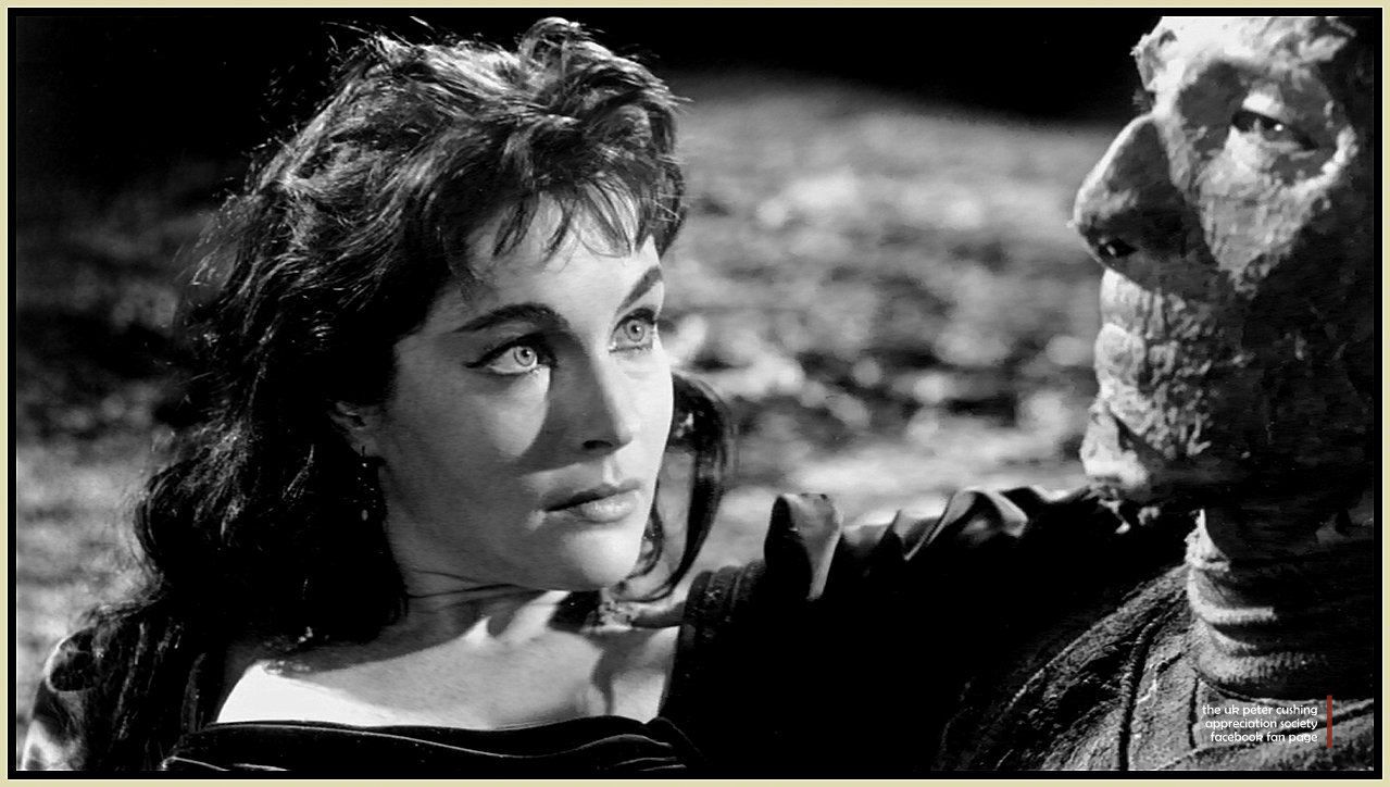 PETERCUSHINGBLOG.BLOGSPOT.COM (PCASUK): TROY HOWARTH REVIEWS : PETER ...