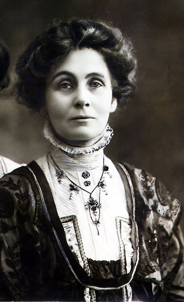Életem módja : Született július 14-én:Emmeline Pankhurst