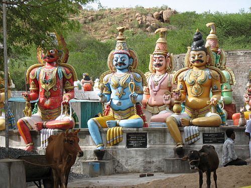 Sharmalan Thevar: Muniswaran Worship