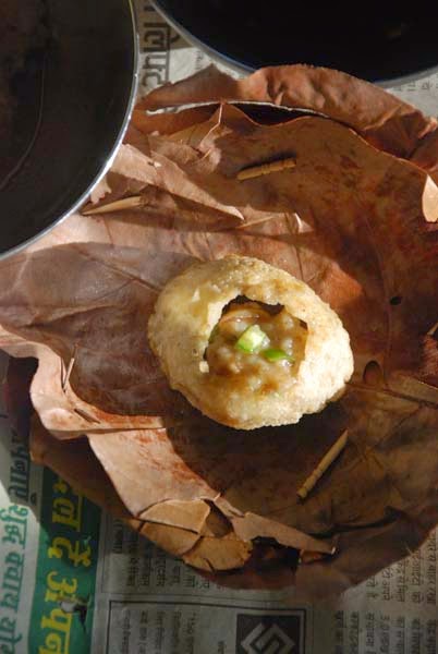 Bong Mom's CookBook: Phuchka na Fuchka -- street food in the house