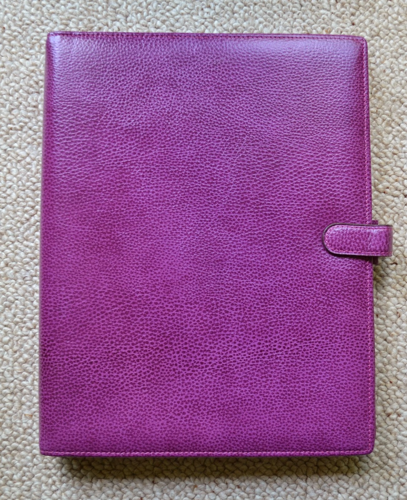 Philofaxy: Raspberry A4 Filofax review
