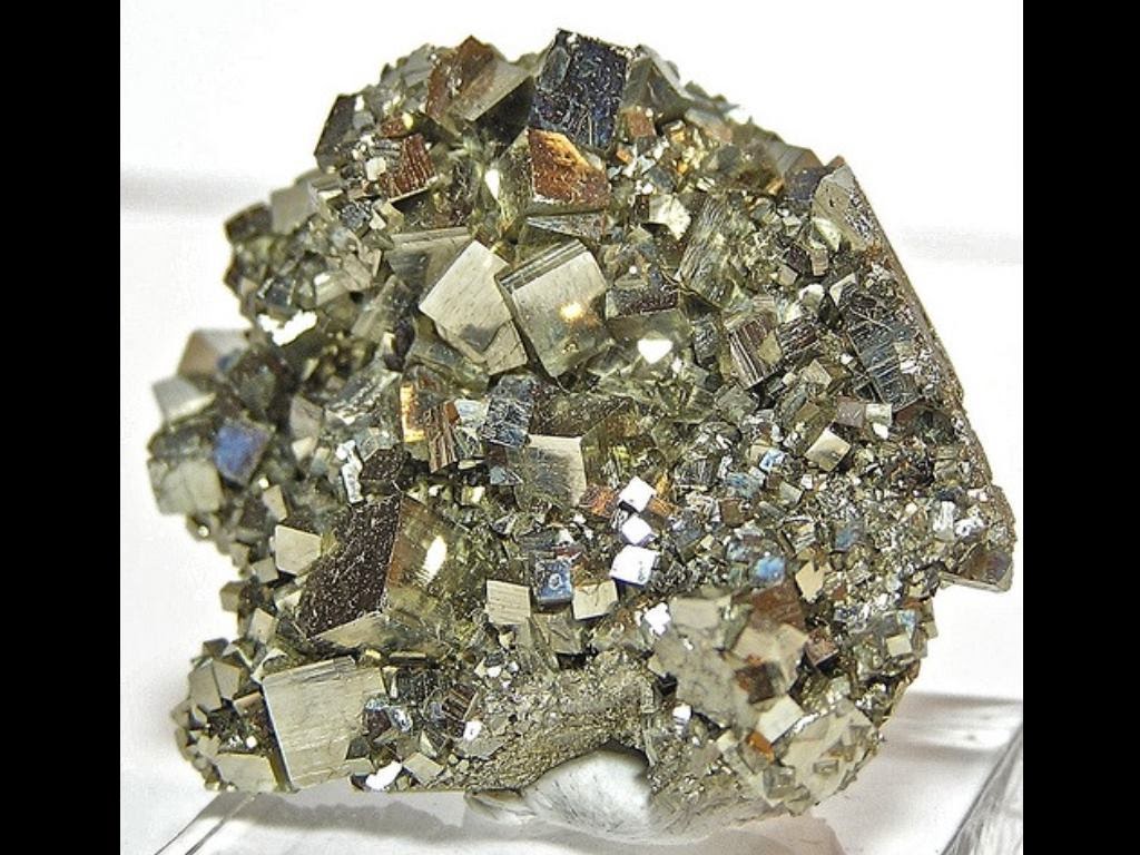 L'angolo della Geologia: Pirite