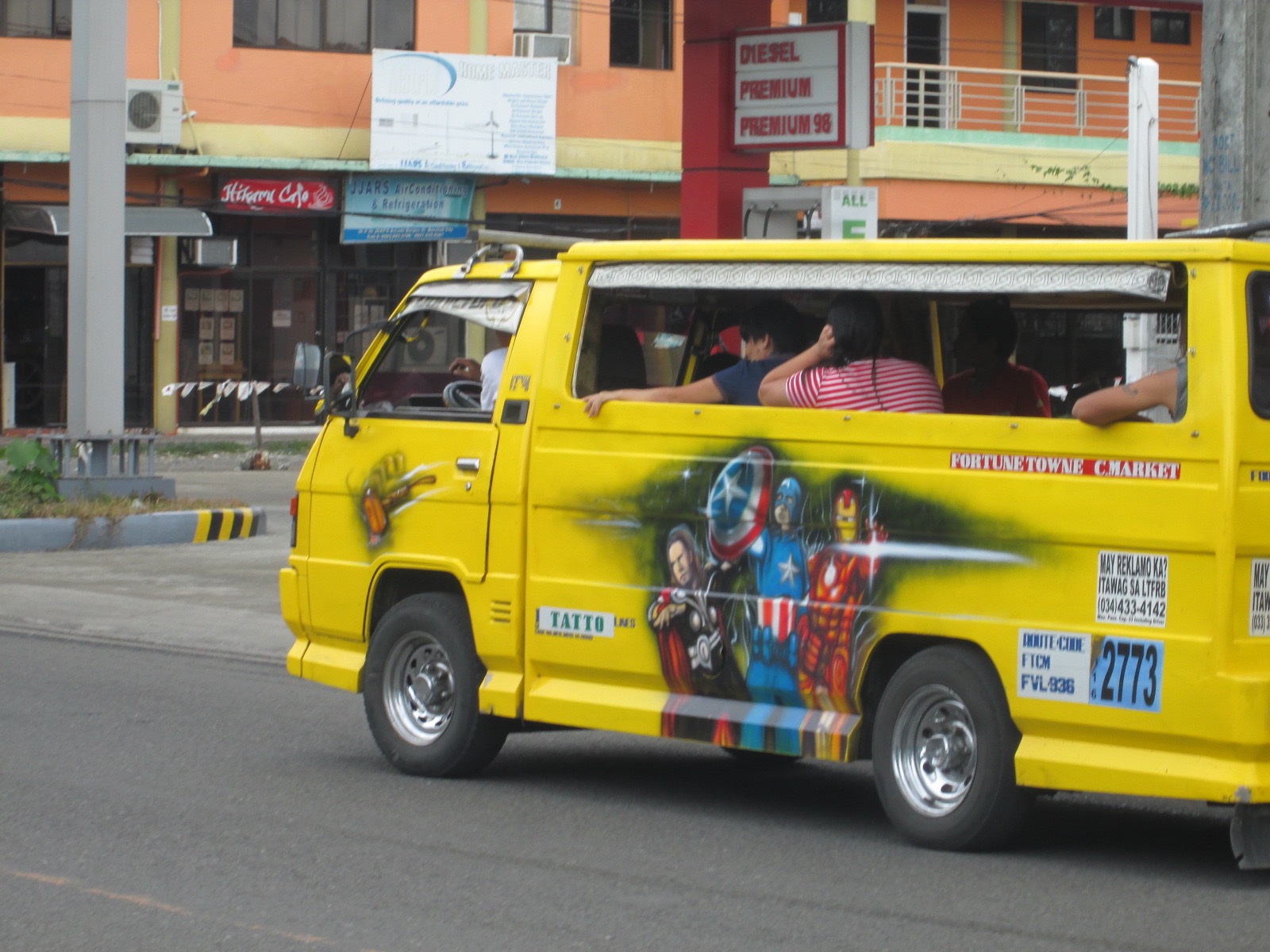 Philippinefails: Jeepney Art