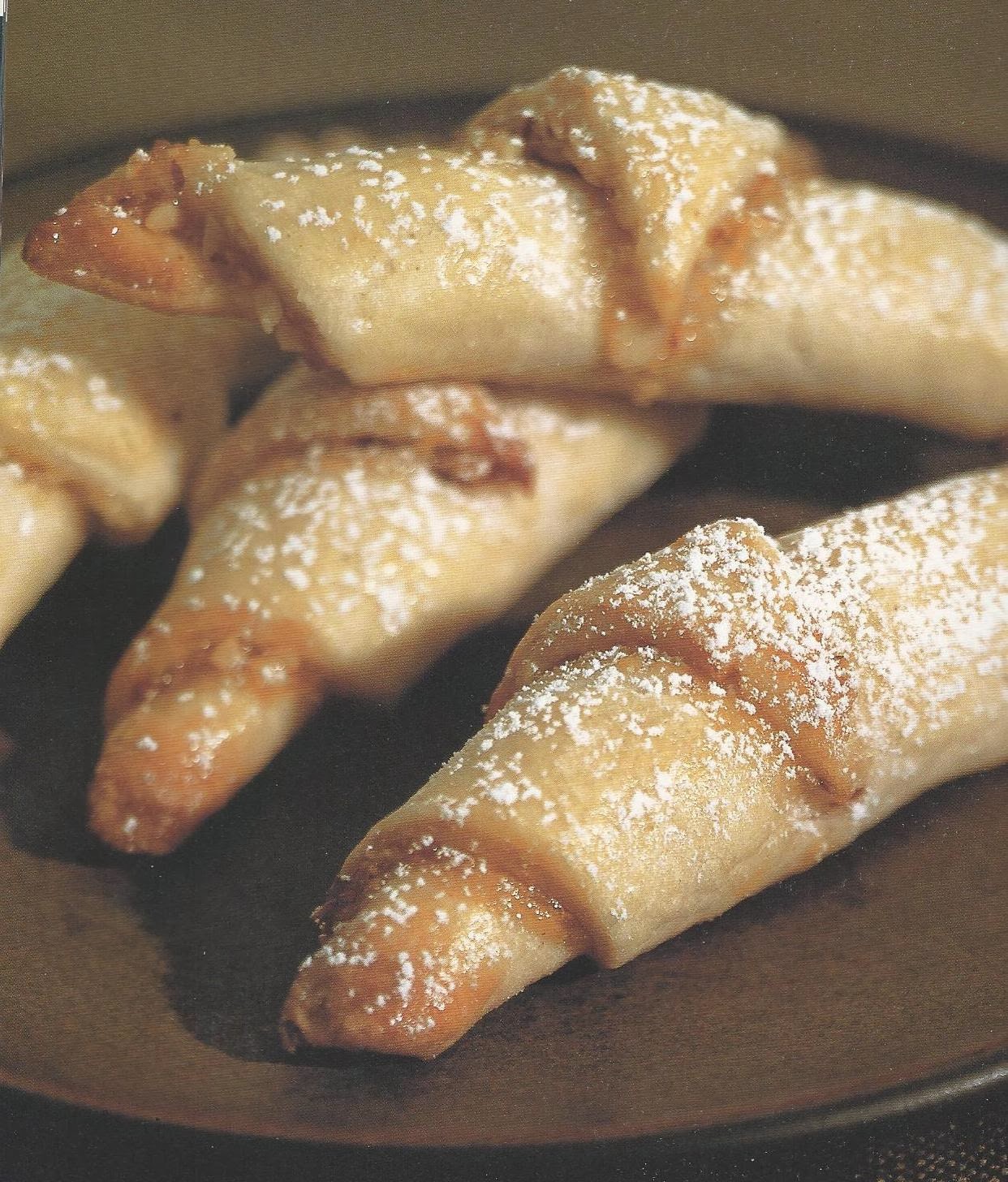 Lindaraxa: Almond And Apricot Rugelach