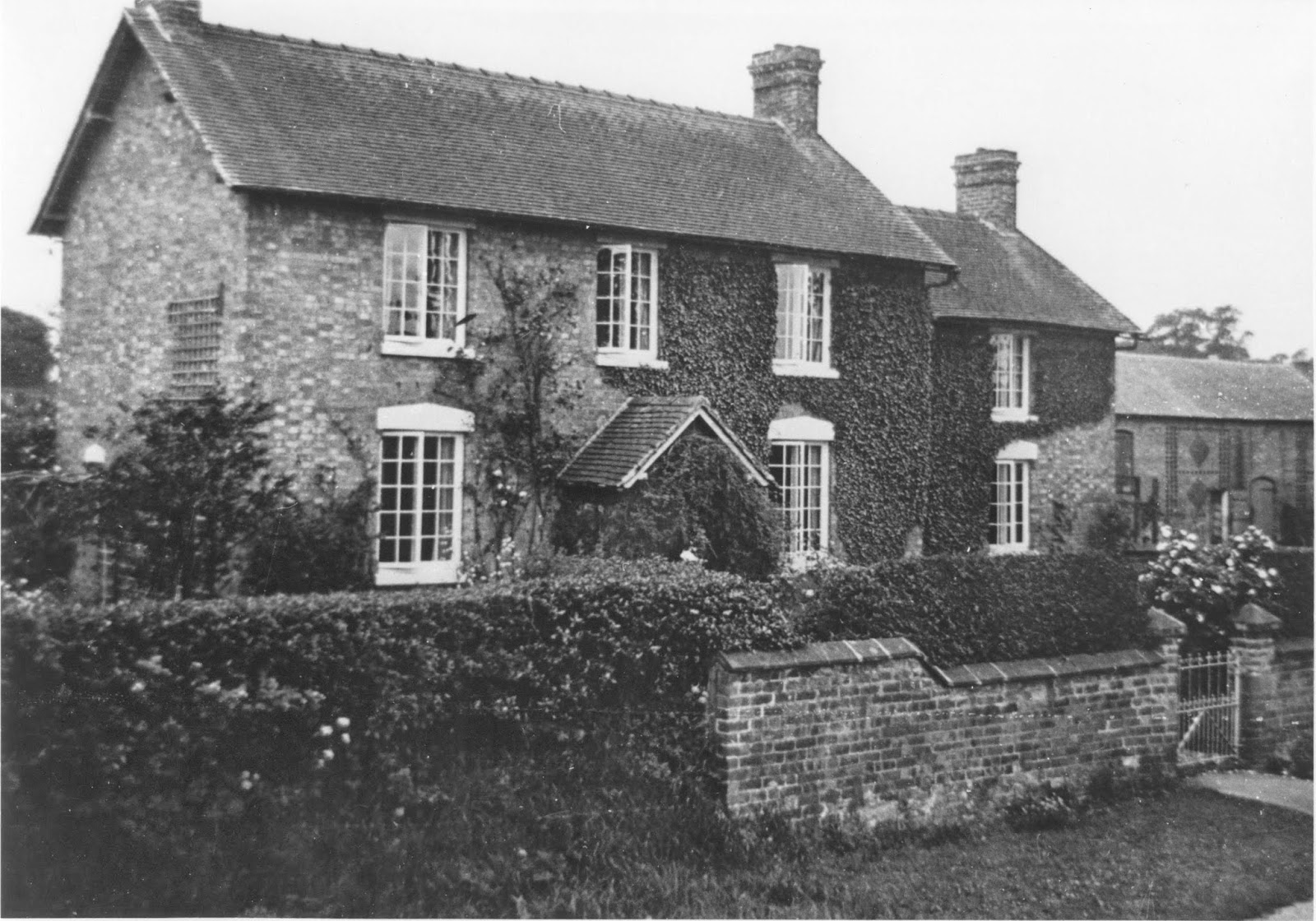 Owd Fred (Countryman): How we Lived in our Old House (1940 0nwards) 186
