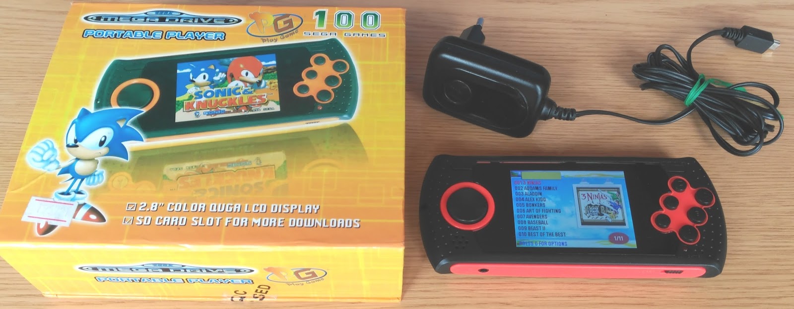 Retro Ordenadores Orty: Sega Mega Drive Portable Player (100 Sega games)
