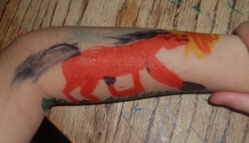 Life on the narrow path ...: Tattoos all around ...