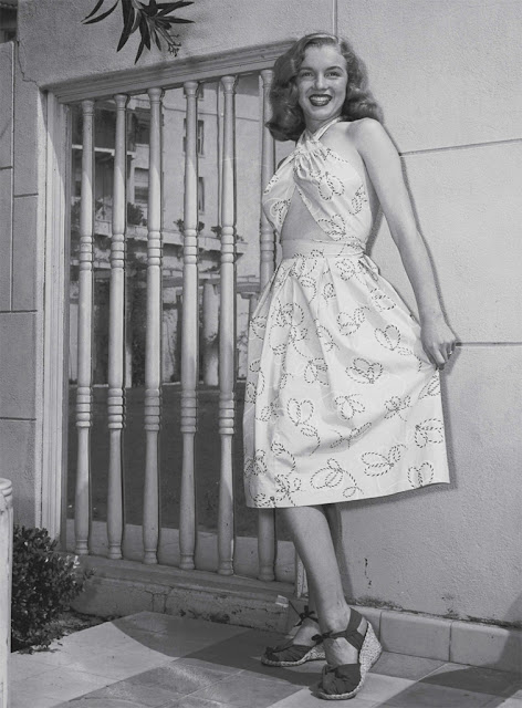 Rarely-Seen Images Reveal How Bored Housewife Norma Jeane Became a ...