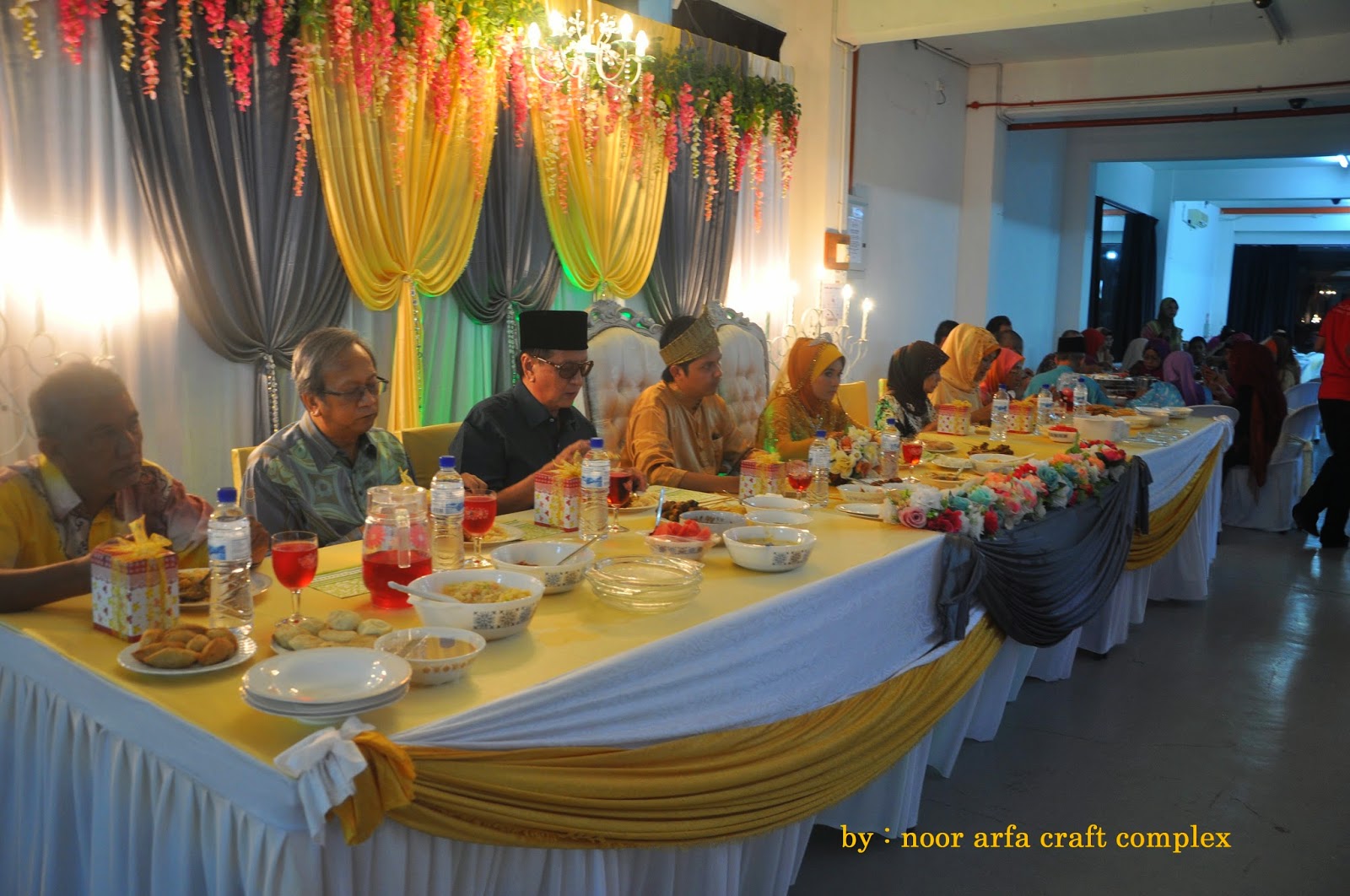 PAKEJ SEWAAN DEWAN TERTUTUP