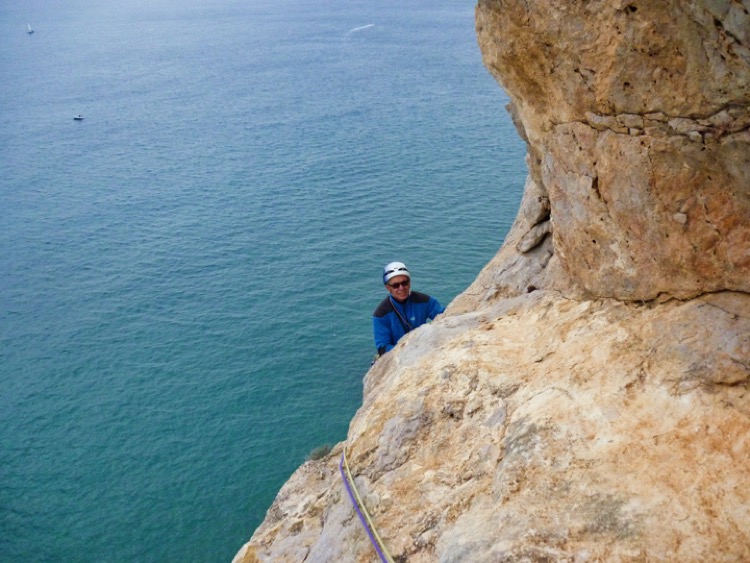 joan asín: GARRAF. PENYA SEGAT DE LA FALCONERA. Via MIRAMAR