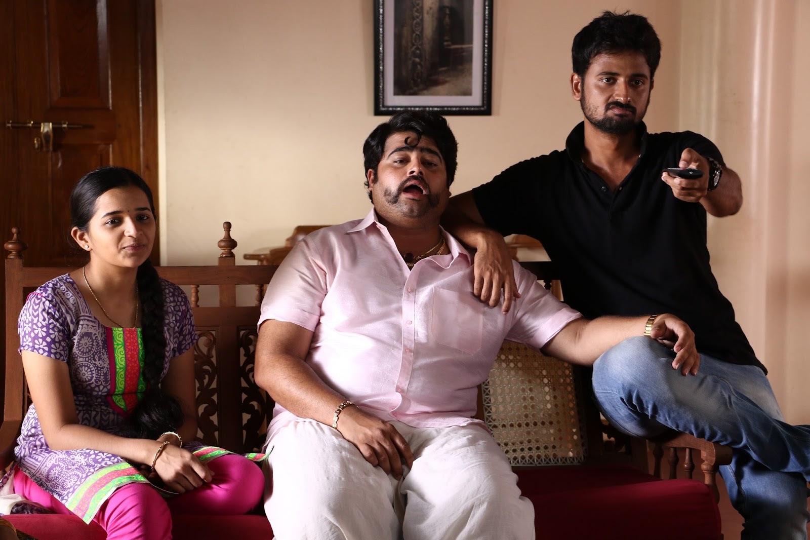 Oyee Tamil Movie Gallery | Gethu Cinema