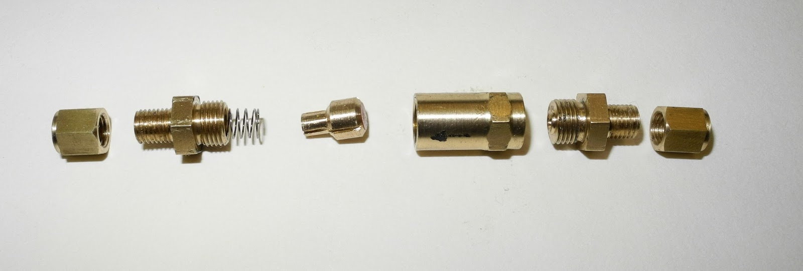 Württembergische T3: Oil check valve