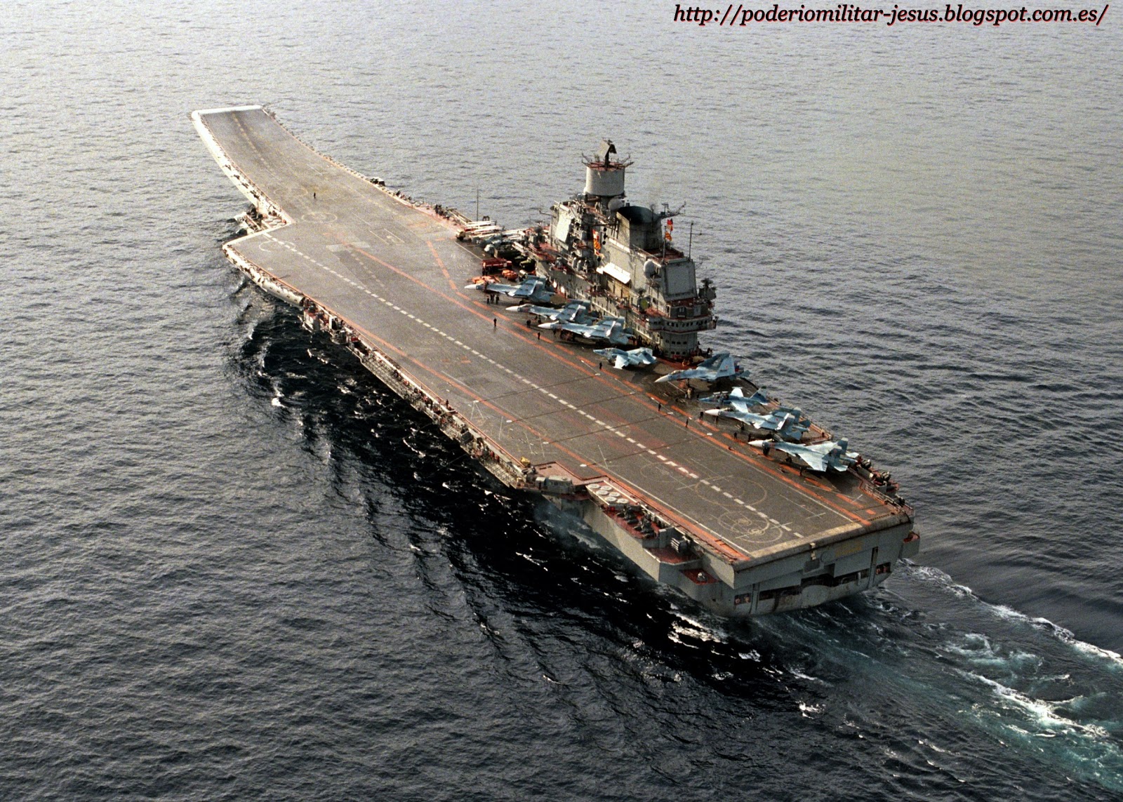El Portaaviones Almirante Kuznetsov sera modernizado en el 2017.