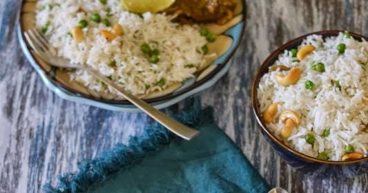 Mix and Stir: Dhaniya Chicken : Chicken Curry with Fresh Cilantro