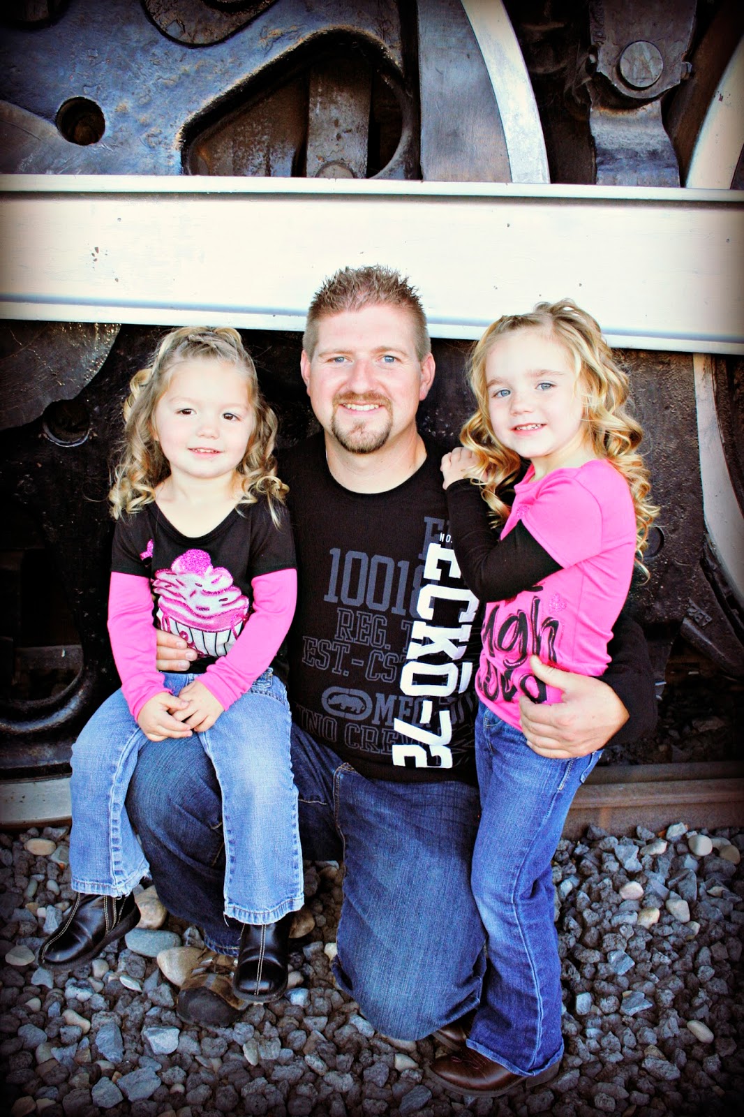 WinkbyDanielleBeutler Photography: The Wayment Family WinkbyDanielleBeutler Photography: The Wayment Family