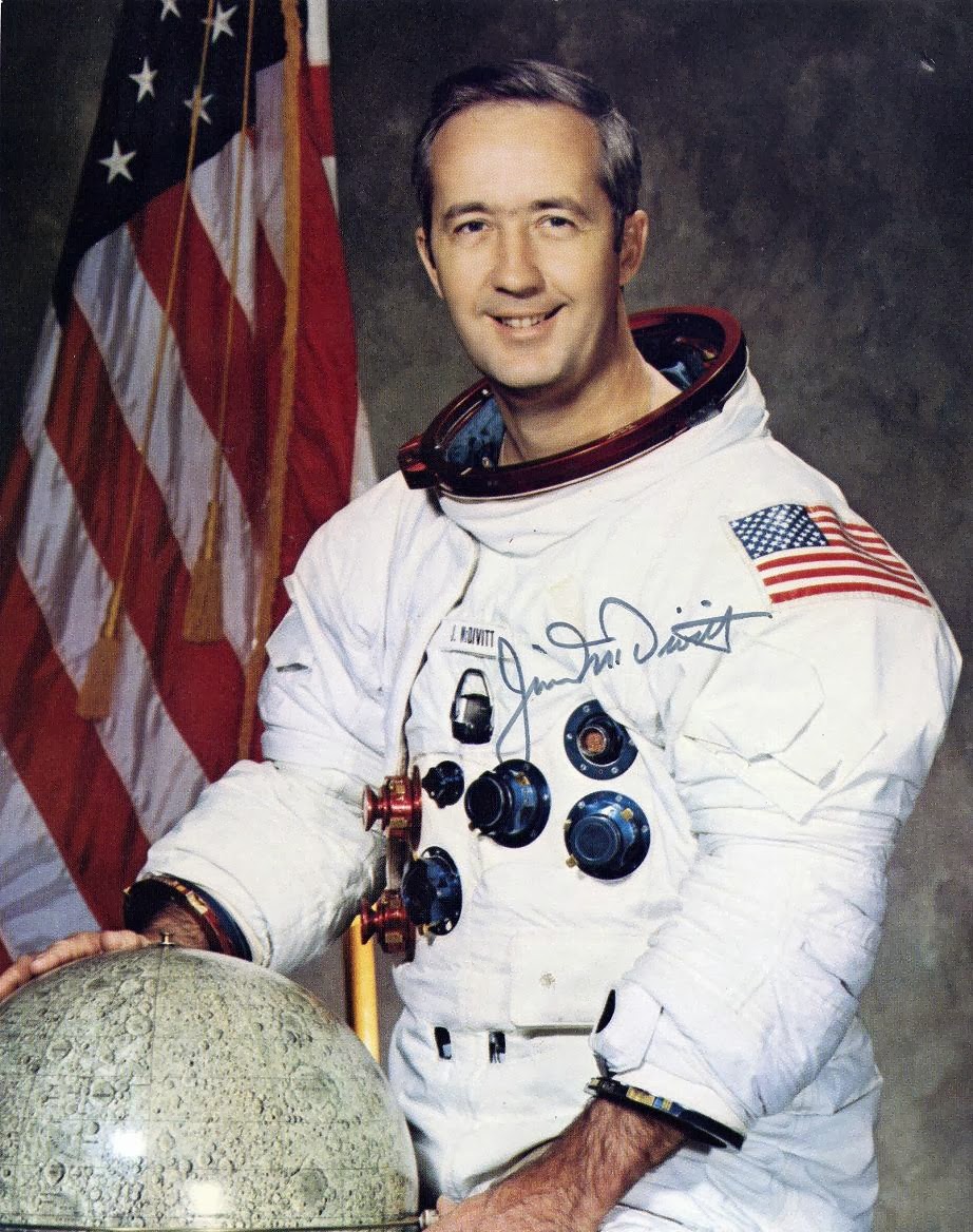 Space Quotes / Souvenirs d'espace: Interview de James ''Jim'' McDIVITT ...