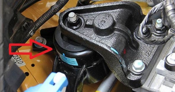 Fungsi Engine Mounting (Dudukan Mesin) Pada Mobil - Nuroehi