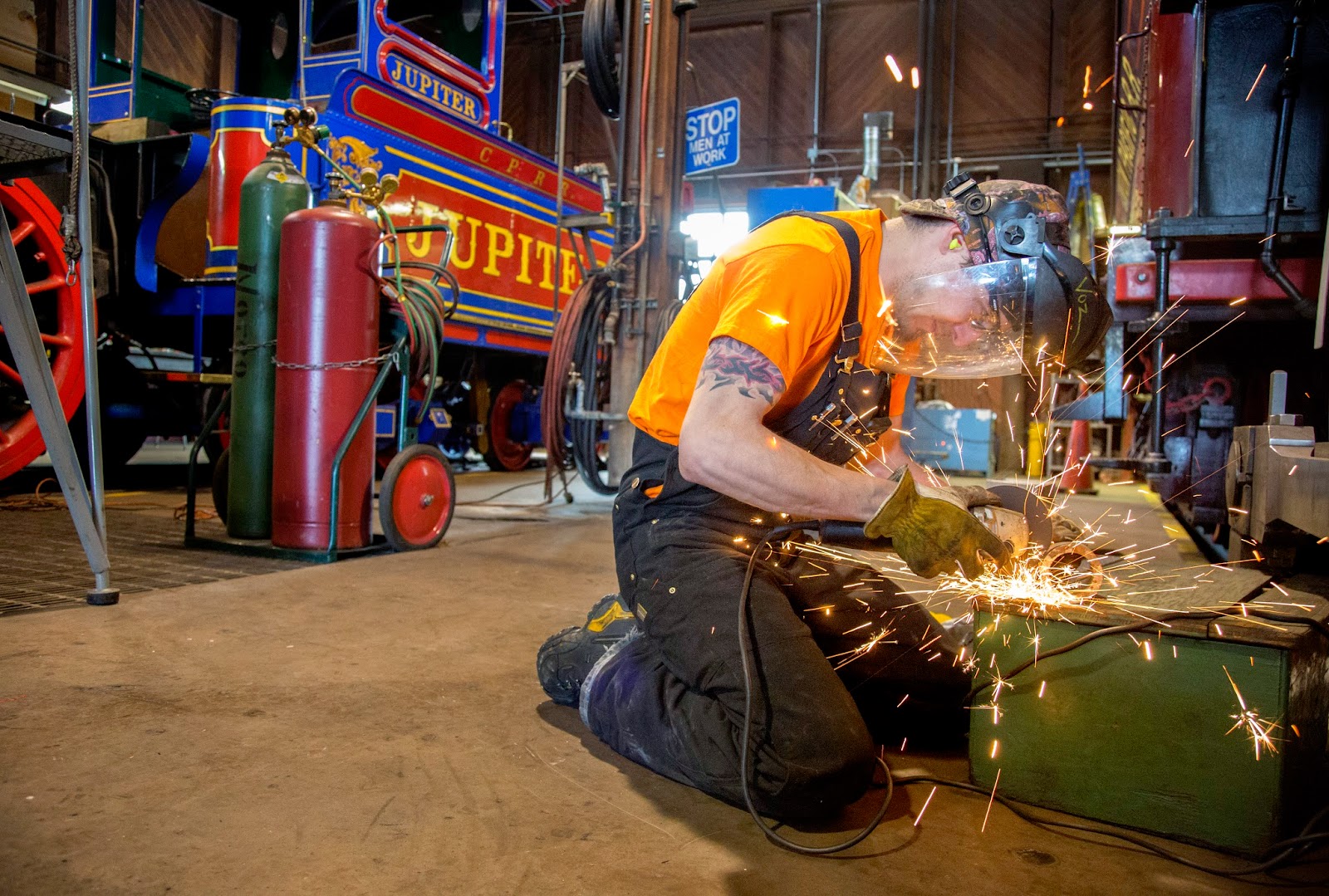Benjamin Zack Photography: Steam Engine Repair