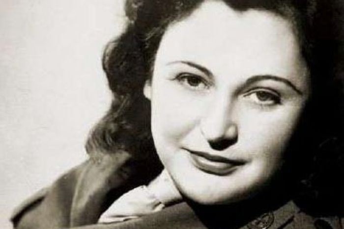 AN ERA IN TIME: NANCY WAKE