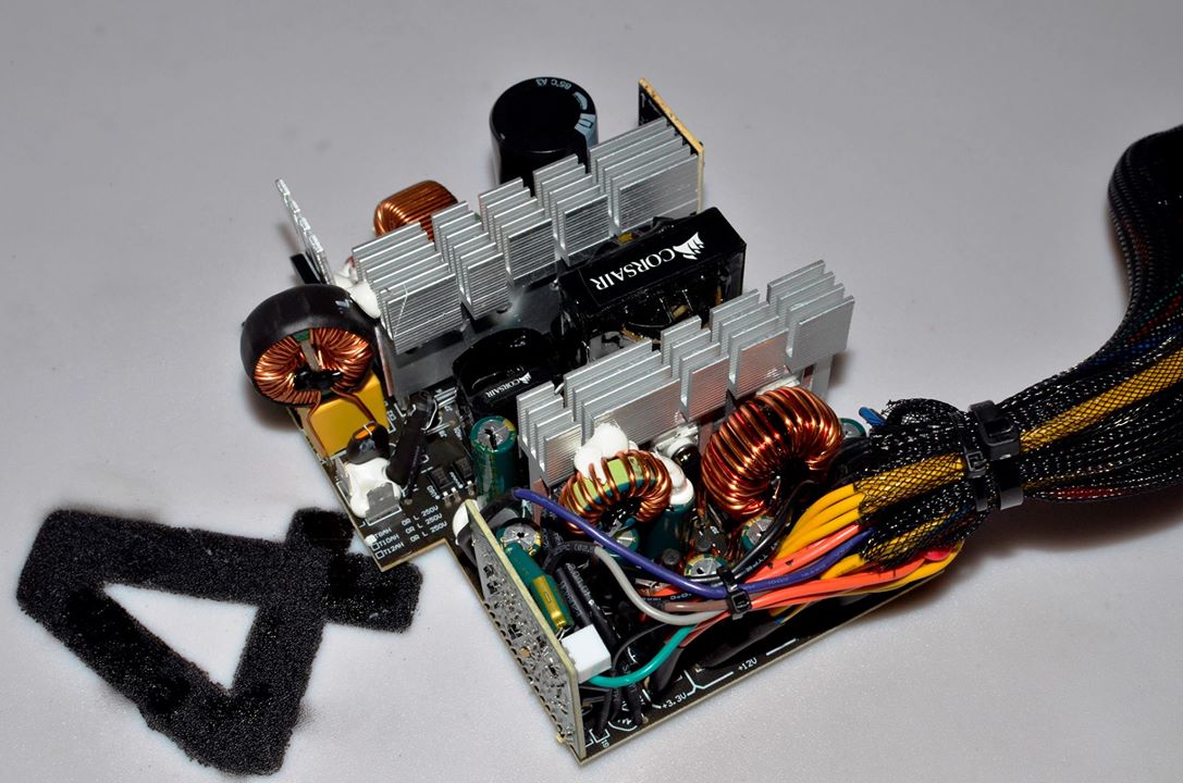 REVIEW - Corsair VS400