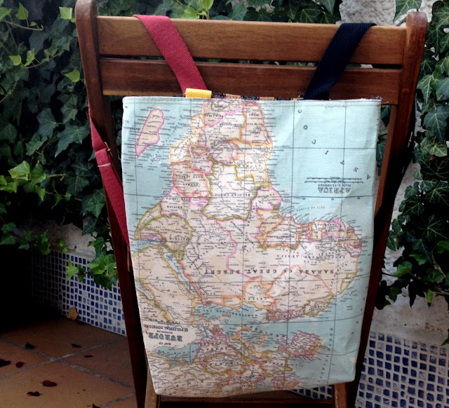 Marina Molares: PeSeta's new Bolsomochila (bag-backpack) with my mushrooms!