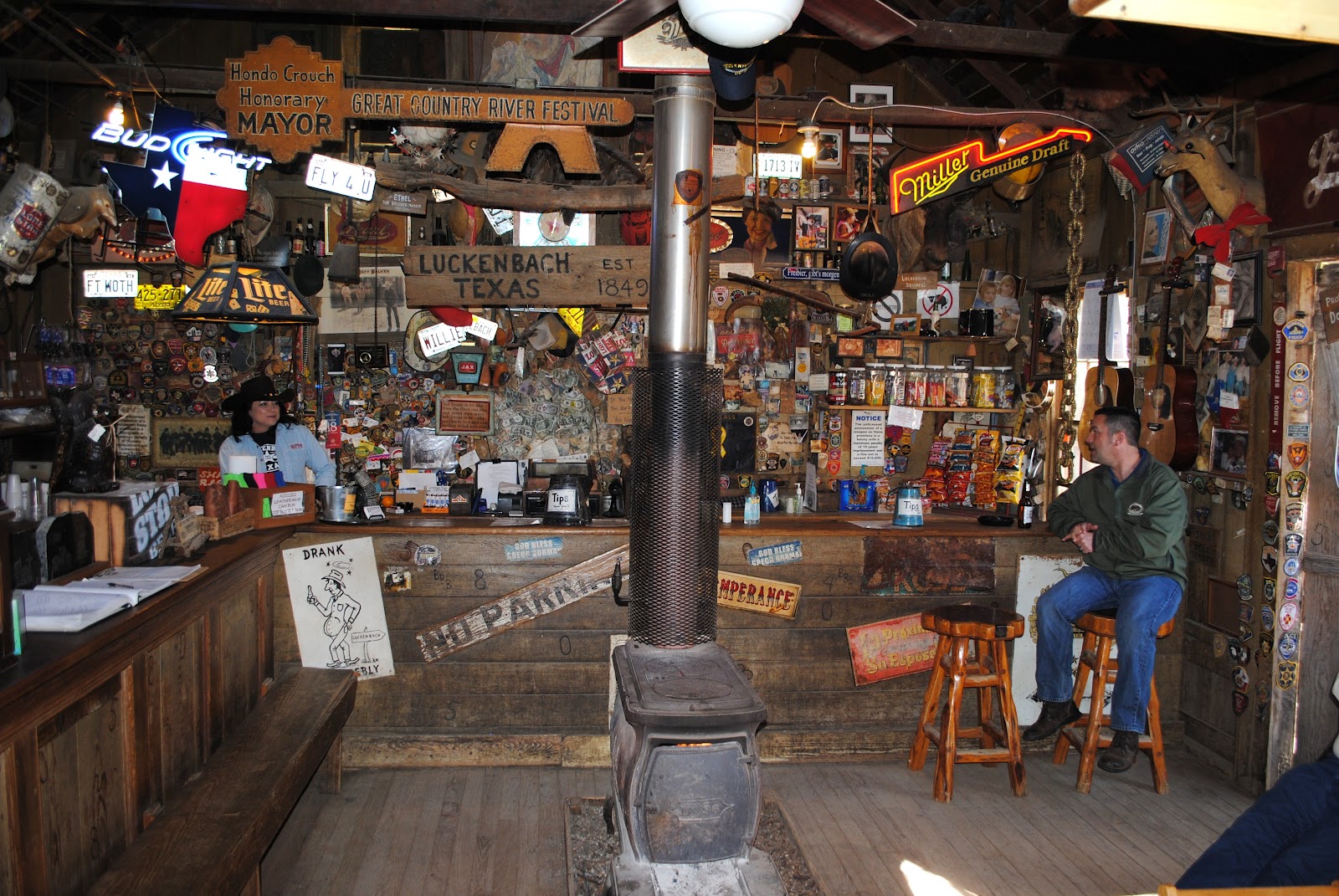Life Under Construction: Lets go to Luckenbach Texas!