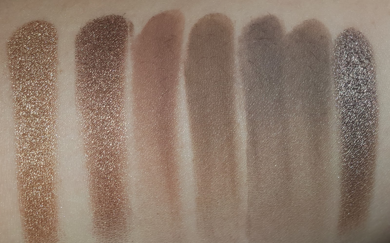 Leopard Lace and Cheesecake: Review: Morphe 35K Palette