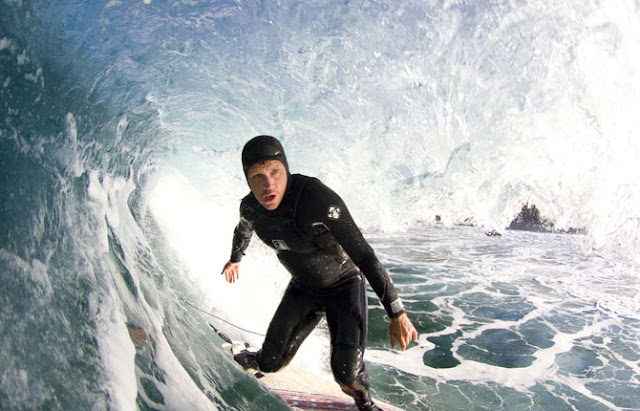 Offshore Winds: The Surfing Flea