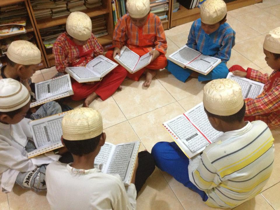 kaos dakwah kreatif , distro muslim 081931194193 atau pin bb 5AA3-90F4 ...