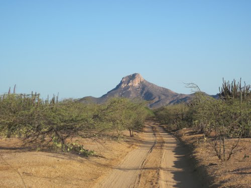 Eraja Wajira: Cerro de la teta