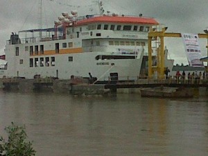 The Phantom: RoRo KMP Barembang salah satu Roro terbaik di Indonesia