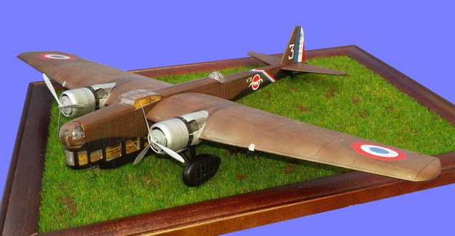 Le bombardier Amiot 143M.