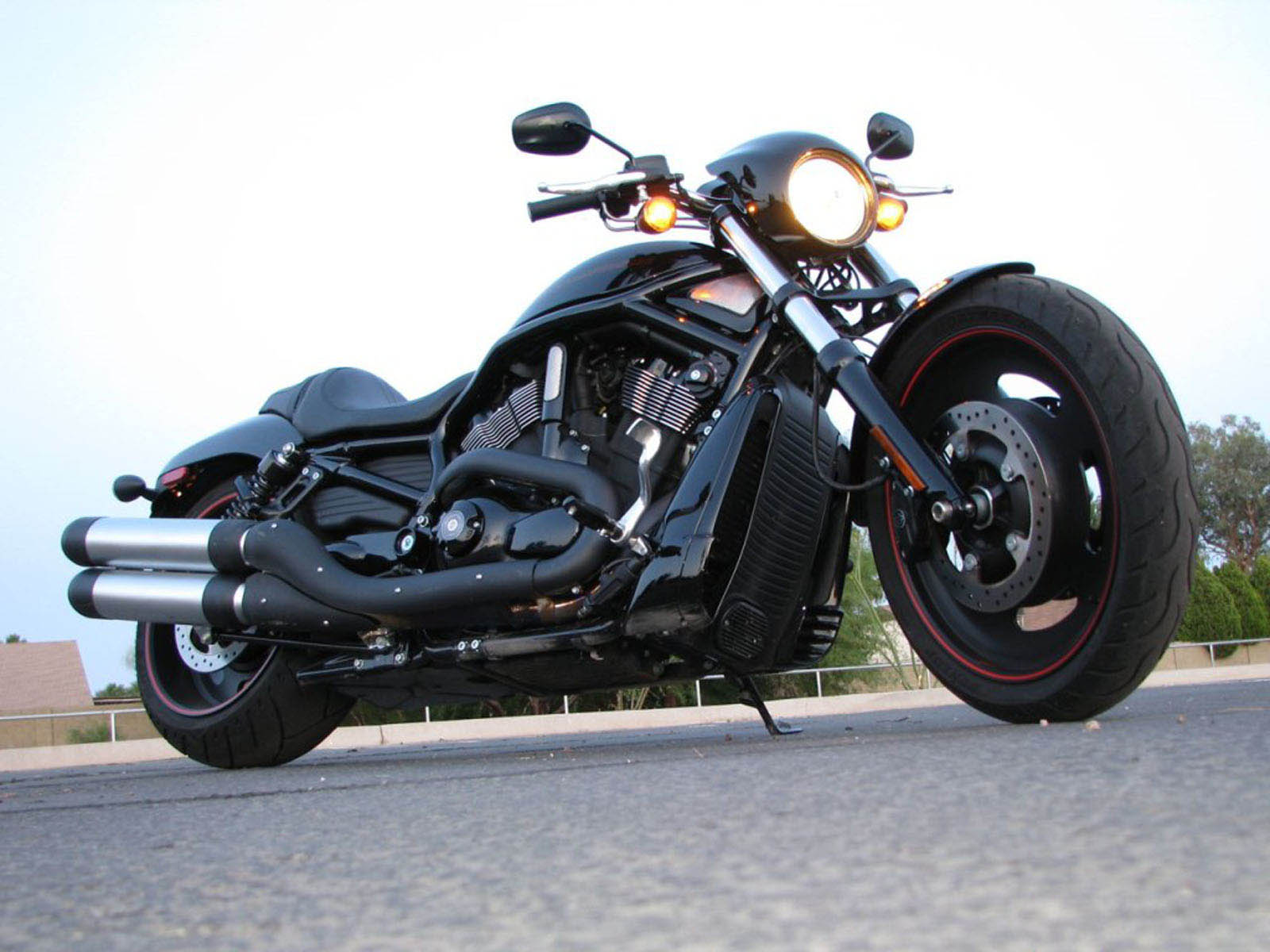 Harley Davidson Bikes Photos - 2013 Wallpapers