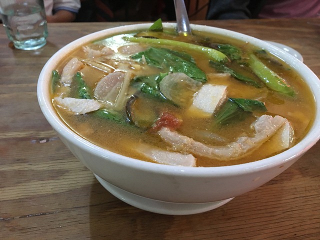 ERICJAZ FOODIES: SHYLIN 1 SEASIDE PALUTO AND DAMPA