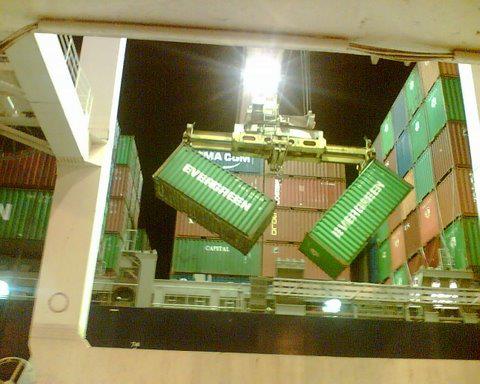 Twin pick 20 foot containers under deck