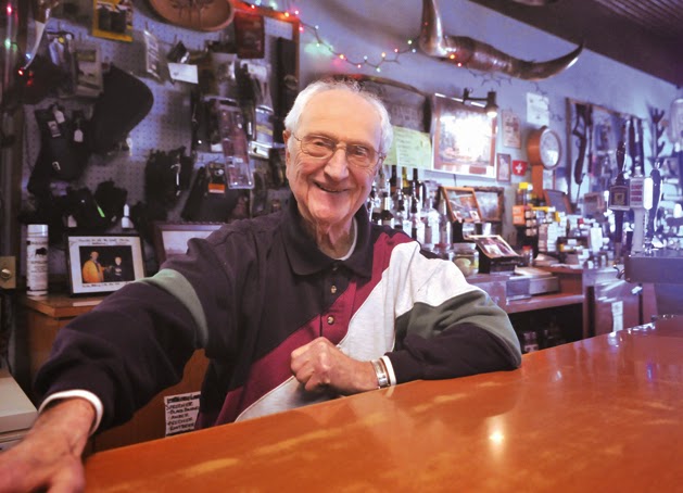 The Wisconsin Rambler: Sprecher’s Bar – Leland, Wisconsin