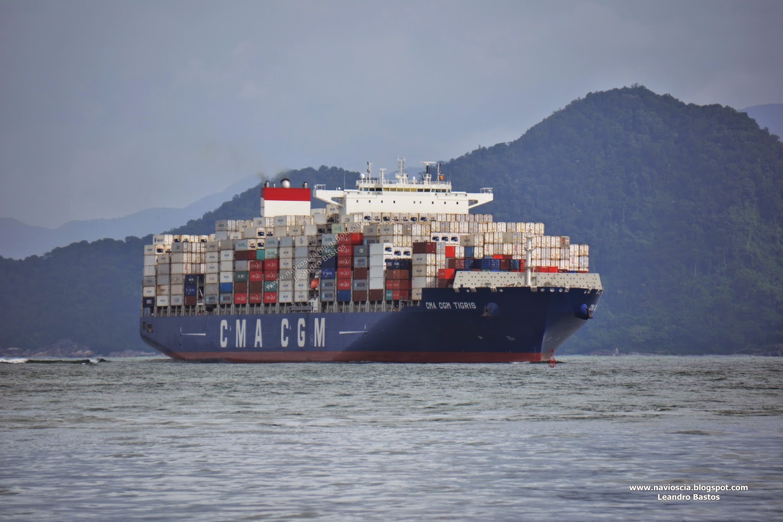 Navios de Santos & CIA: Navio CMA CGM TIGRIS
