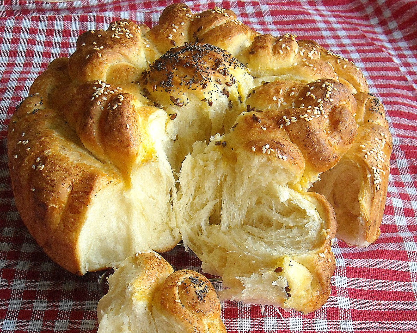 Danina kuhinja: Pogača savijena kifla