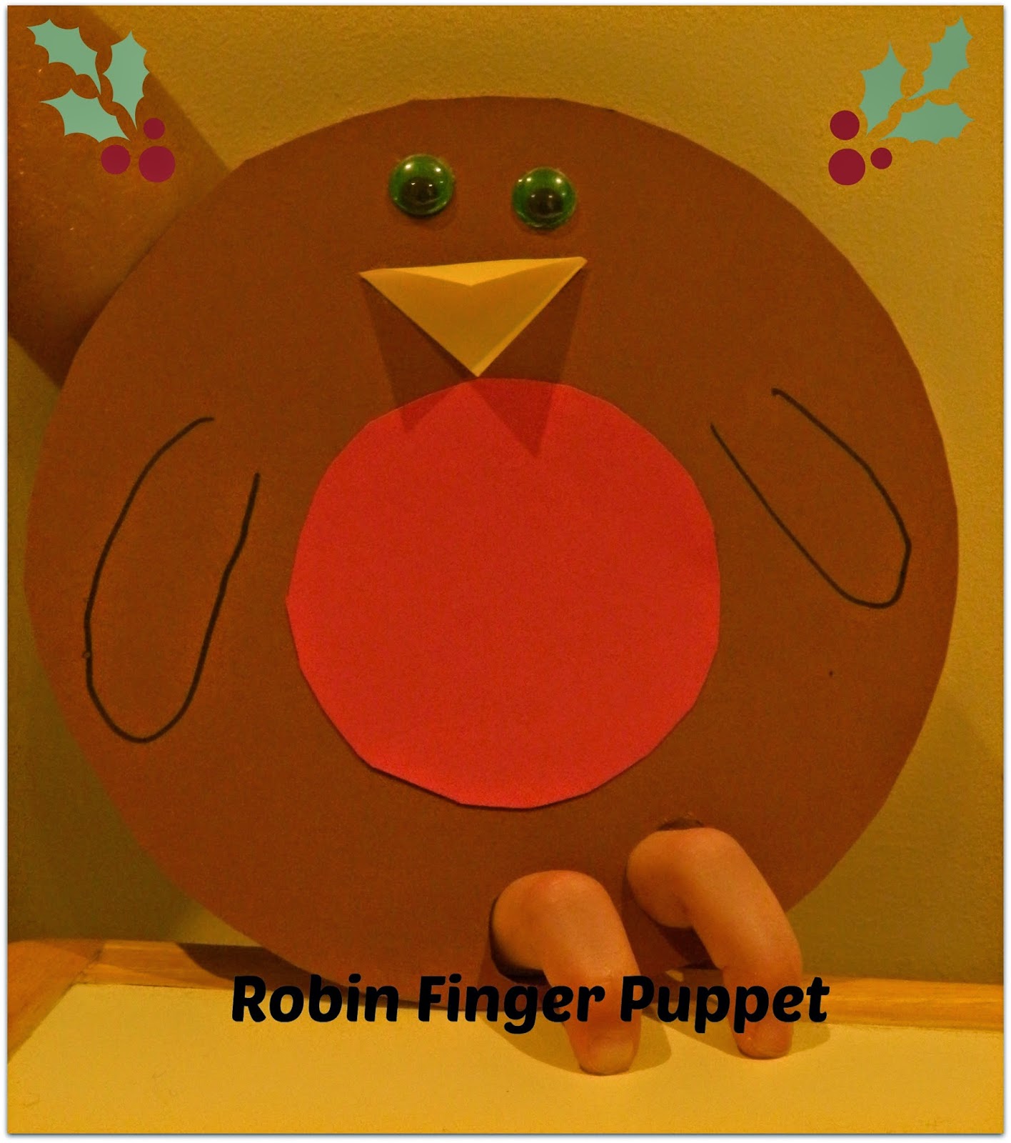 Coco Creates: Blogmas, Cute and easy Robin Puppet x