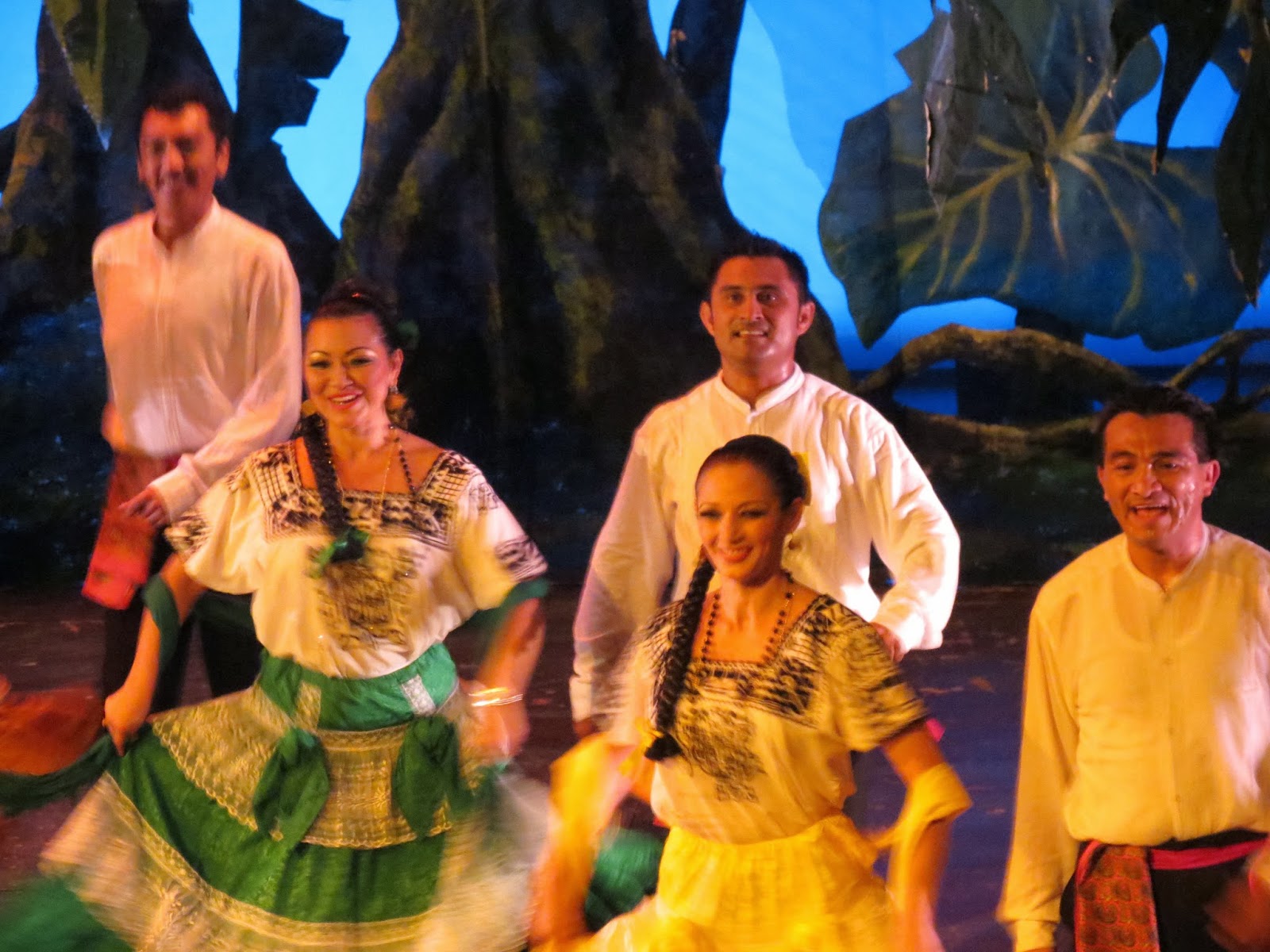 MÚSICA Y DANZA: ARTE EN EL BAILE AUTÓCTONO