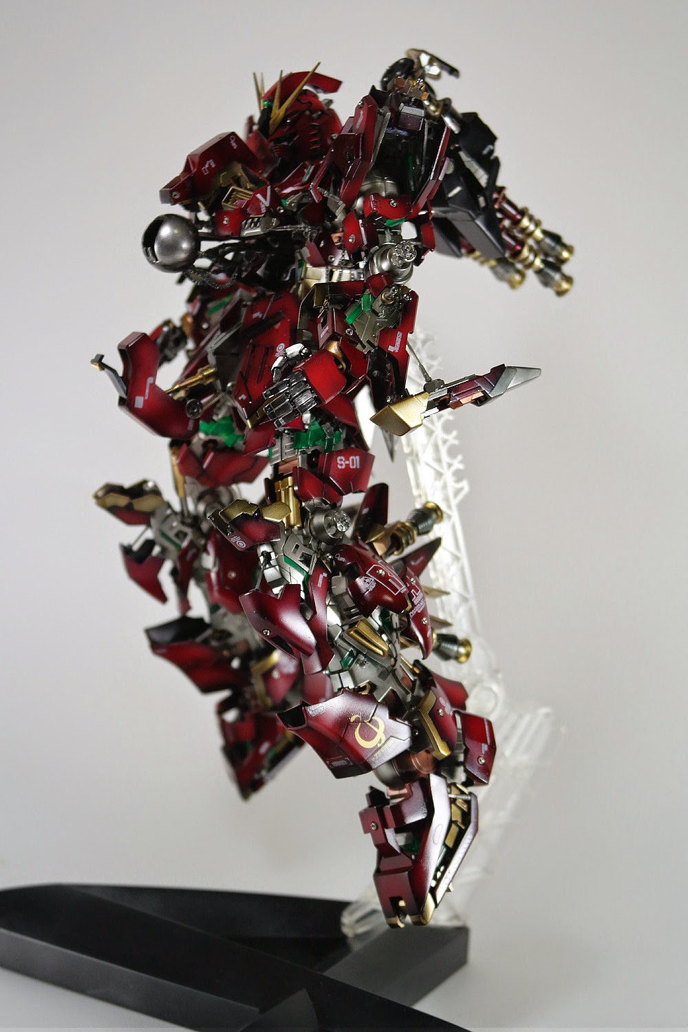 GUNDAM GUY: MG 1/100 Nu Gundam 'Neo Zeon Colors' Open Hatch - Custom Build